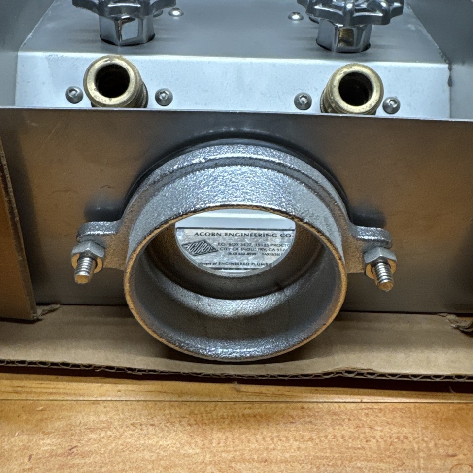 Acorn Model 8186 Neptune Stainless Steel Wall Box With Hose Valves New ...