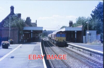 ORIGINAL 35mm SLIDE CLASS 66 LOCO NO 66031 AT THETFORD STATION 7/04 ...
