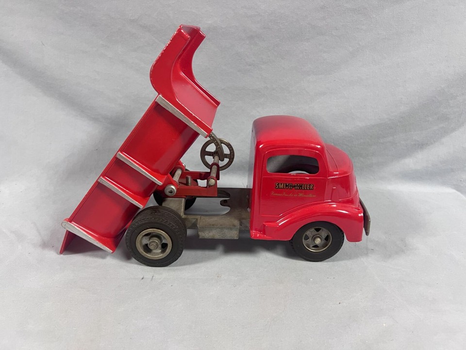 Smith Miller GMC Dump Truck Red Drive-O-Dump 1950s NICE & FULLY ...