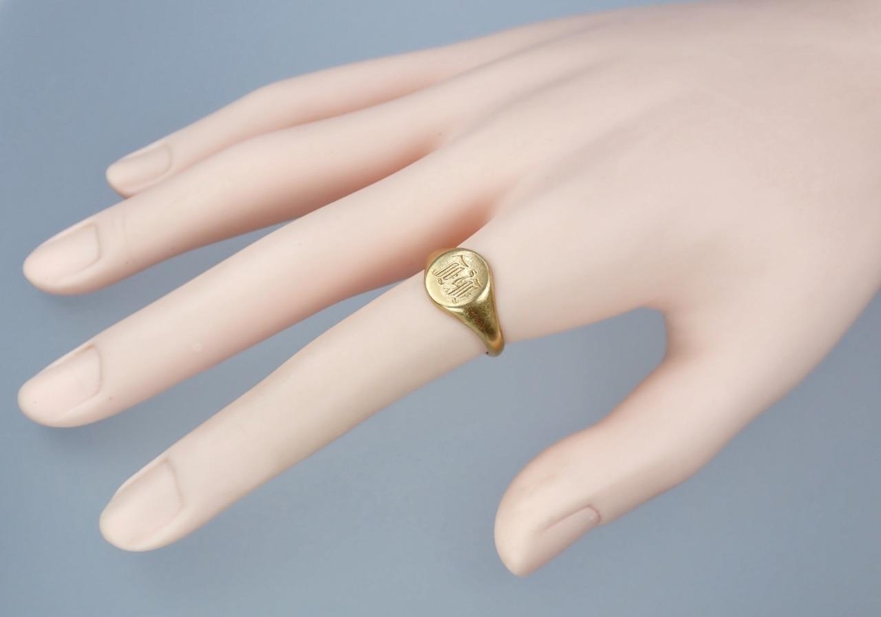 Fabulous Antique Victorian 18K Gold Signet Pinky Ring Initials 'HL ...