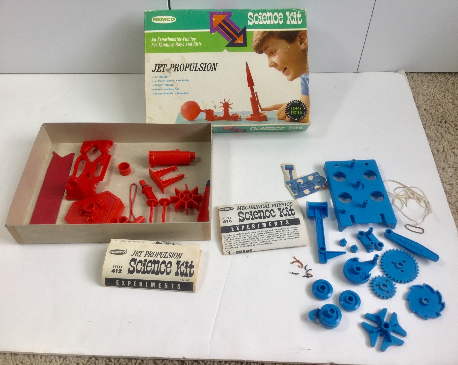 VINTAGE 1965 REMCO SCIENCE KIT JET PROPULSION + MECHANICAL PHYSICS ...