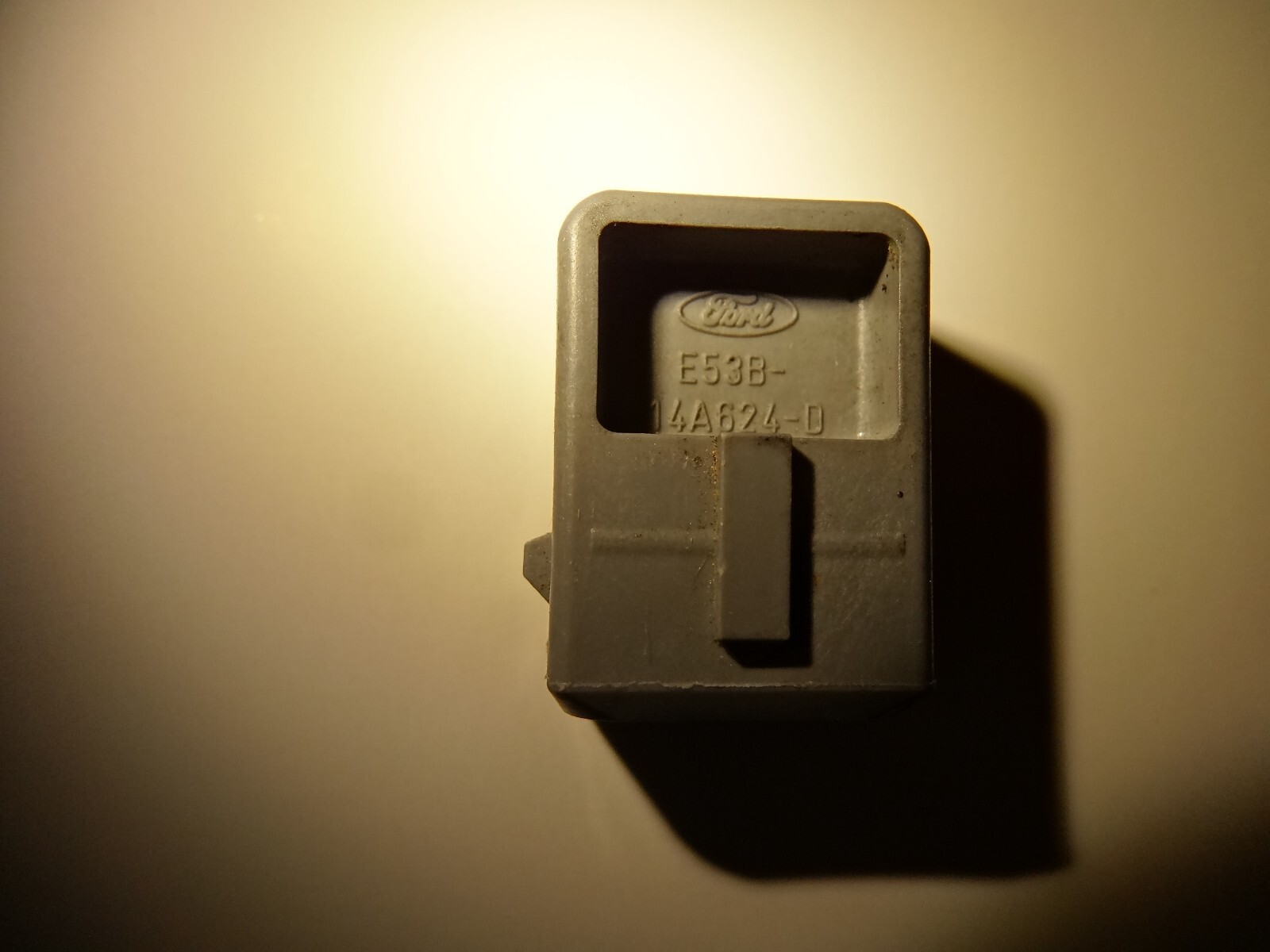 1984-1996 FORD SPOUT Circuit Timing Connector E53Z-14489-C ...