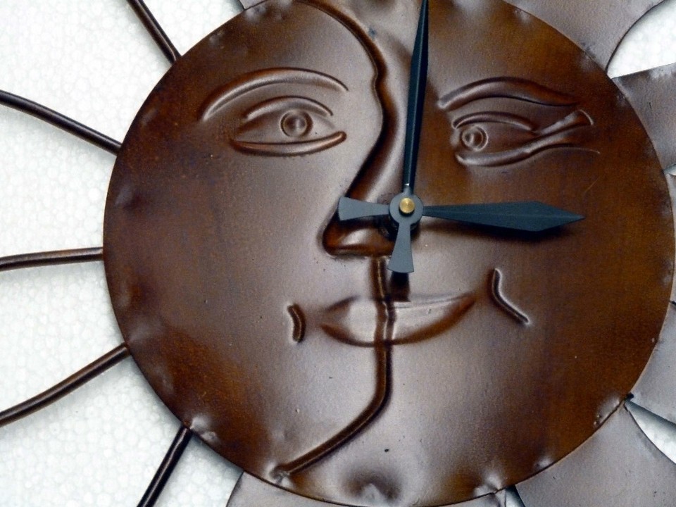 ORNATE 23" SUN CLOCK WITH TWO SETS OF RAYS | eBay