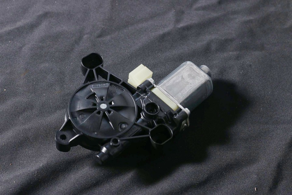 8W0959801 Window Regulator Motor Front Rear Right R VR Audi A4 8W A5 F5 ...