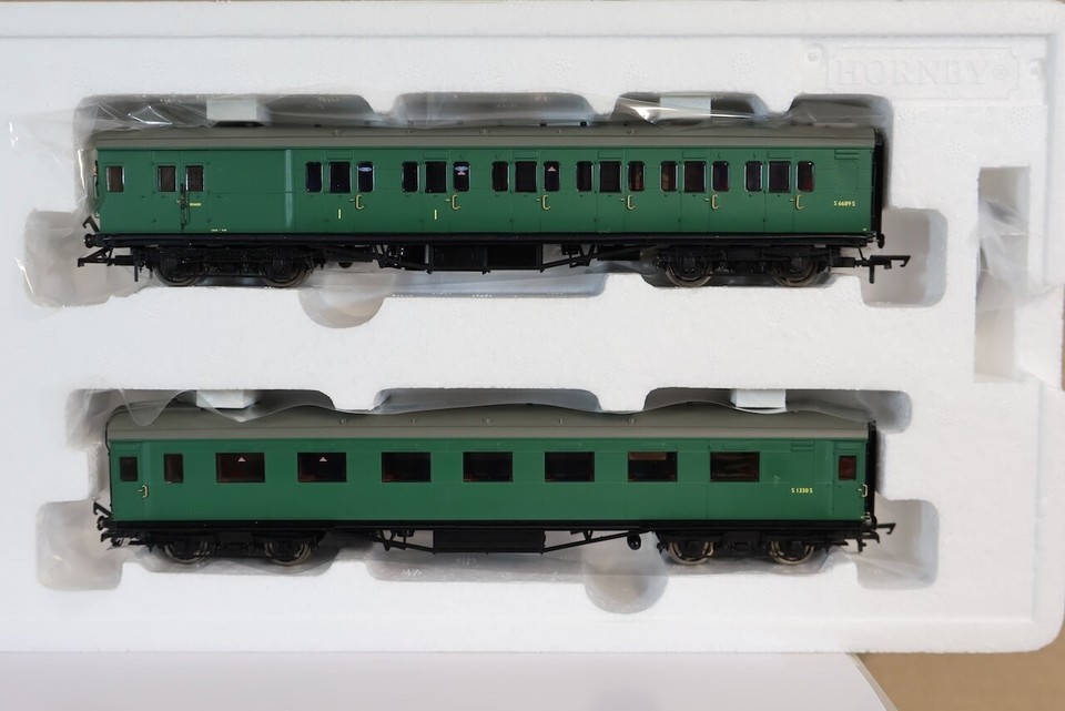 HORNBY R4534C BR SOUTHERN MAUNSELL PULL-PUSH COACHES SET MINT BOXED om ...