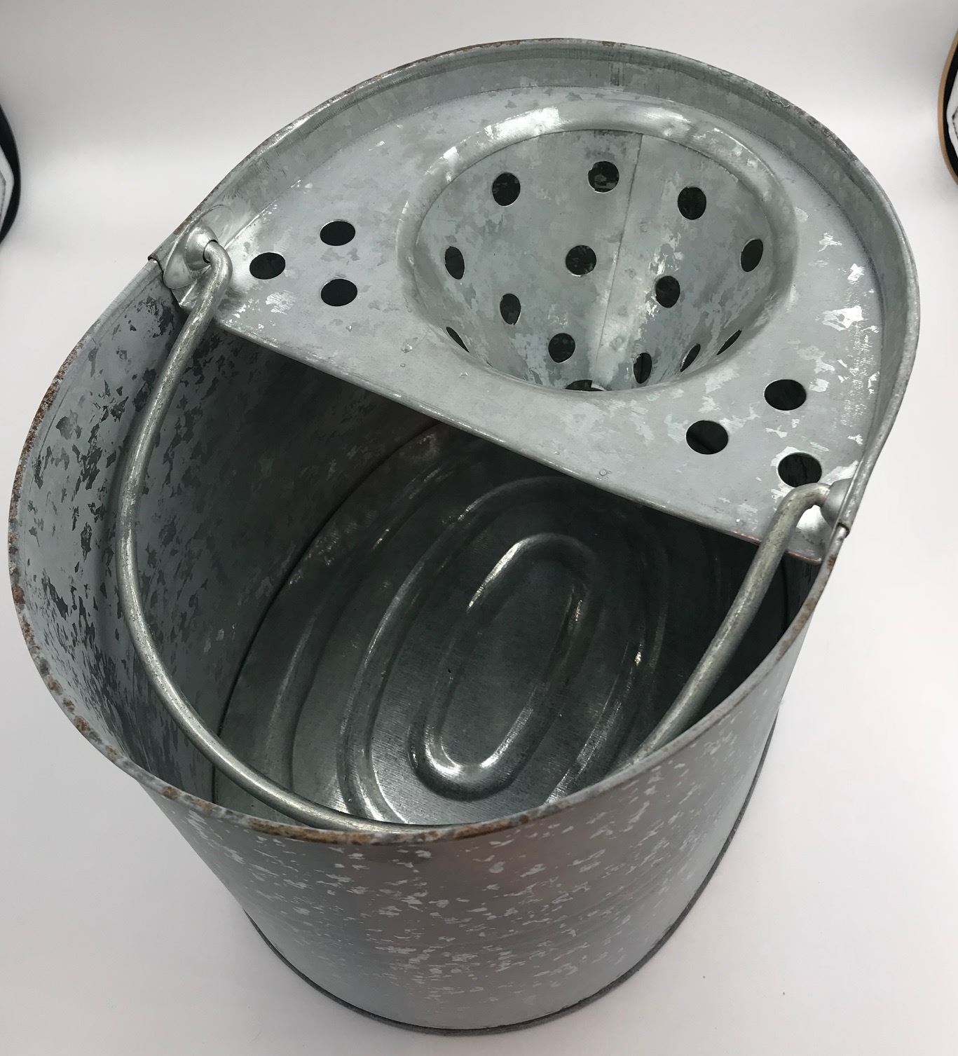 CLEARANCE & SECONDS GALVANISED METAL MOP BUCKET STRONG HEAVY DUTY ...