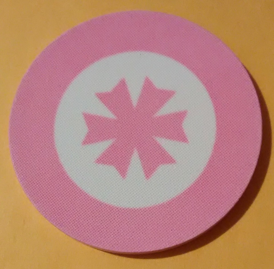 VINTAGE VAULT LOGO POKER CHIP LOCATION UNKNOWN GREAT FOR ANY COLLECTION ...