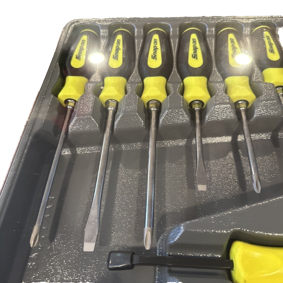 SNAP ON SGDXPB90B HV 9Pc HI-VIZ Soft Grip Screwdriver Striking Prybar ...