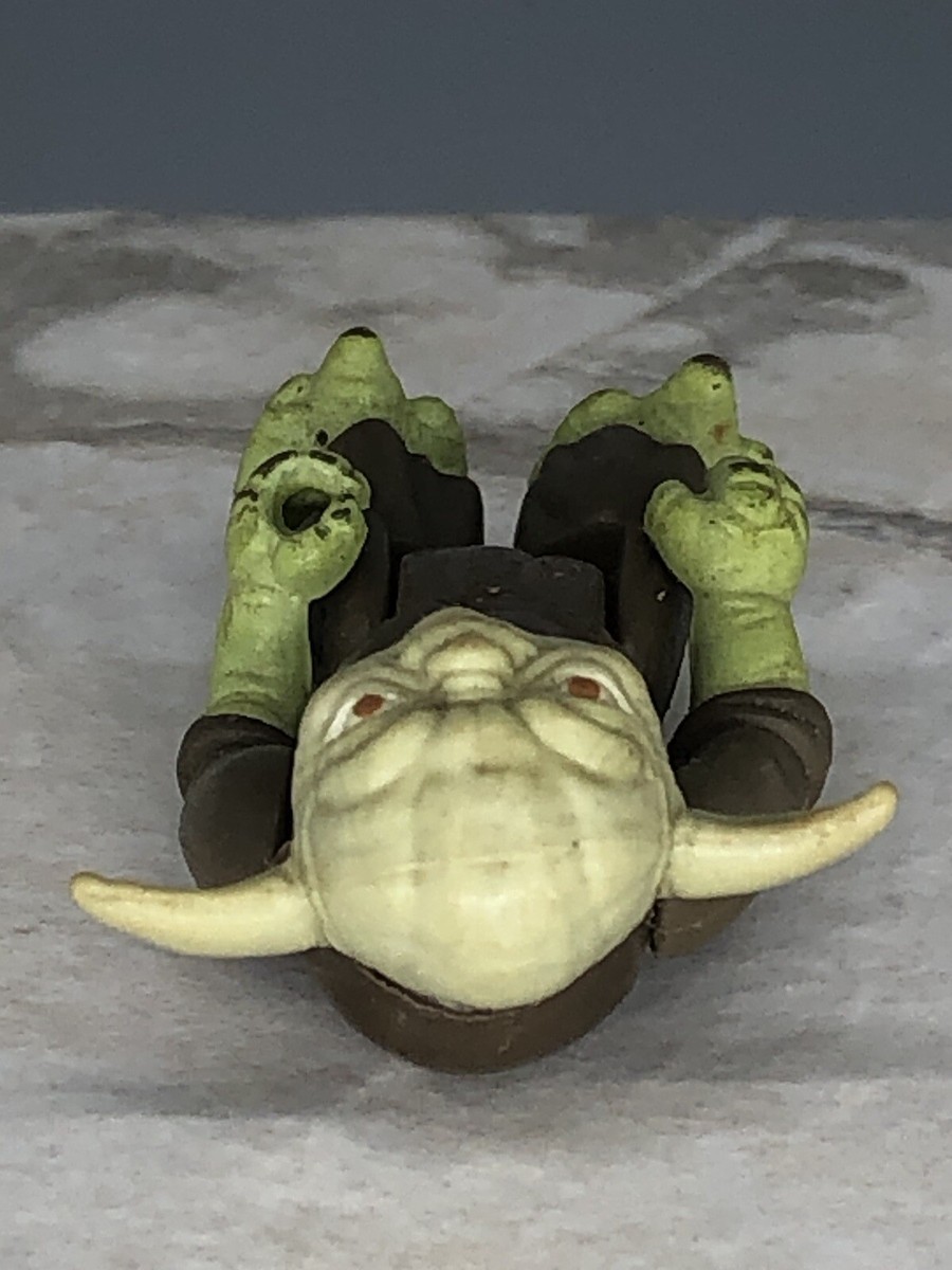 1980 Vintage Star Wars MASTER YODA Action Figure Original 1980 Vintage Star Wars MASTER YODA Action Figure Original