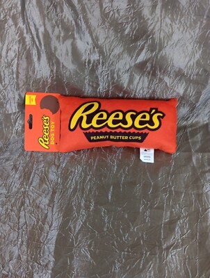 NEW Hershey Dog Toy Reese's Chocolate Peanut Butter Cup Squeaky Plush ...