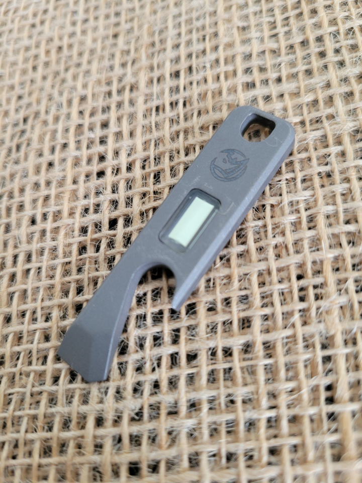 Glow Rhino Titanium Mini Pry Bar With Flat Head Screwdriver And Bottle ...
