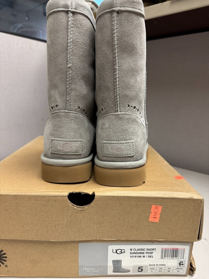 UGG Women's Classic Short Sunshine Perf Seal Grey Size 5 Brand New | eBay