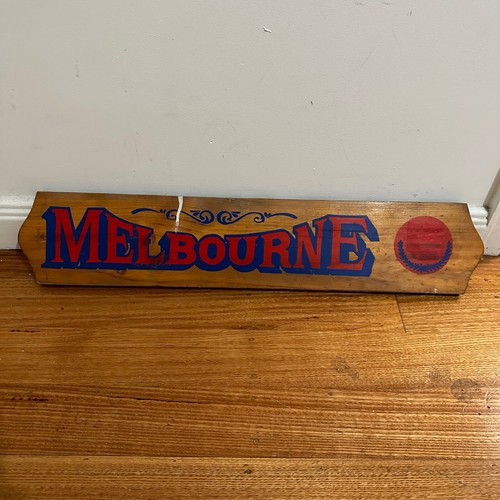 VINTAGE MELBOURNE BLUE & RED AUSTRALIAN PUB HAND PAINTED TIMBER SIGN ...