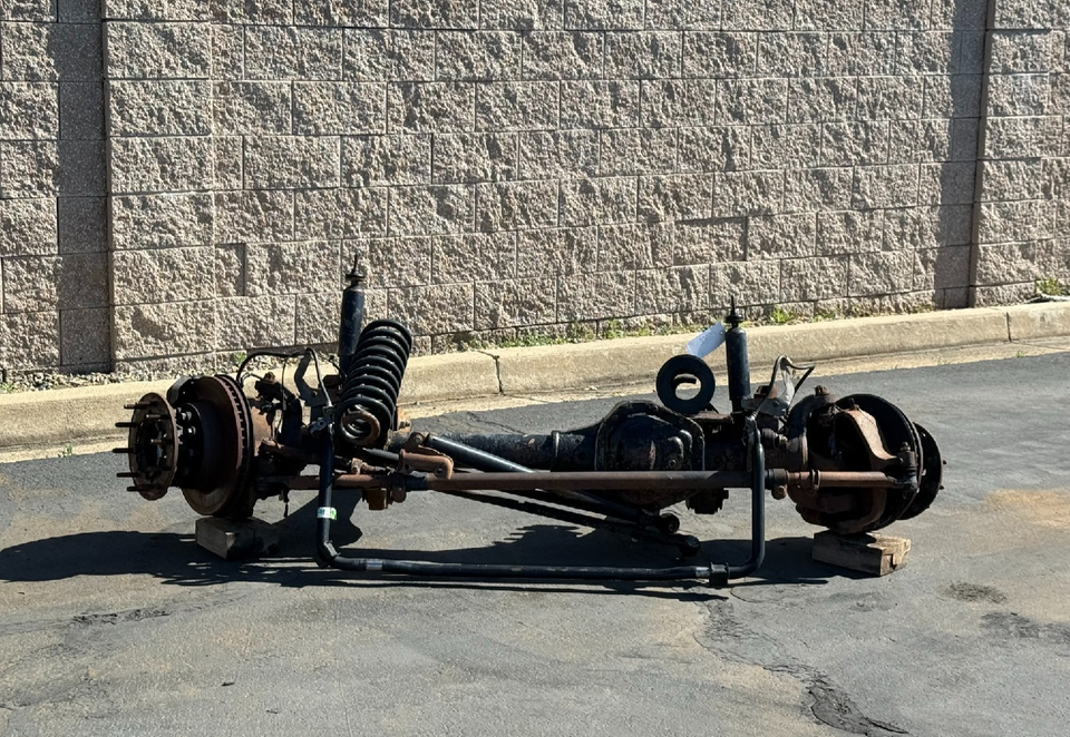 Ford 4x4 F550 Dana 60 Front Axle Assembly w/ suspension springs/arms ...