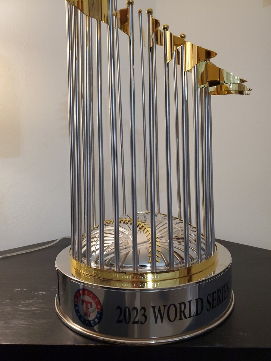World Series Trophy Replica Commissioner's Trophy (MLB) Wikipedia