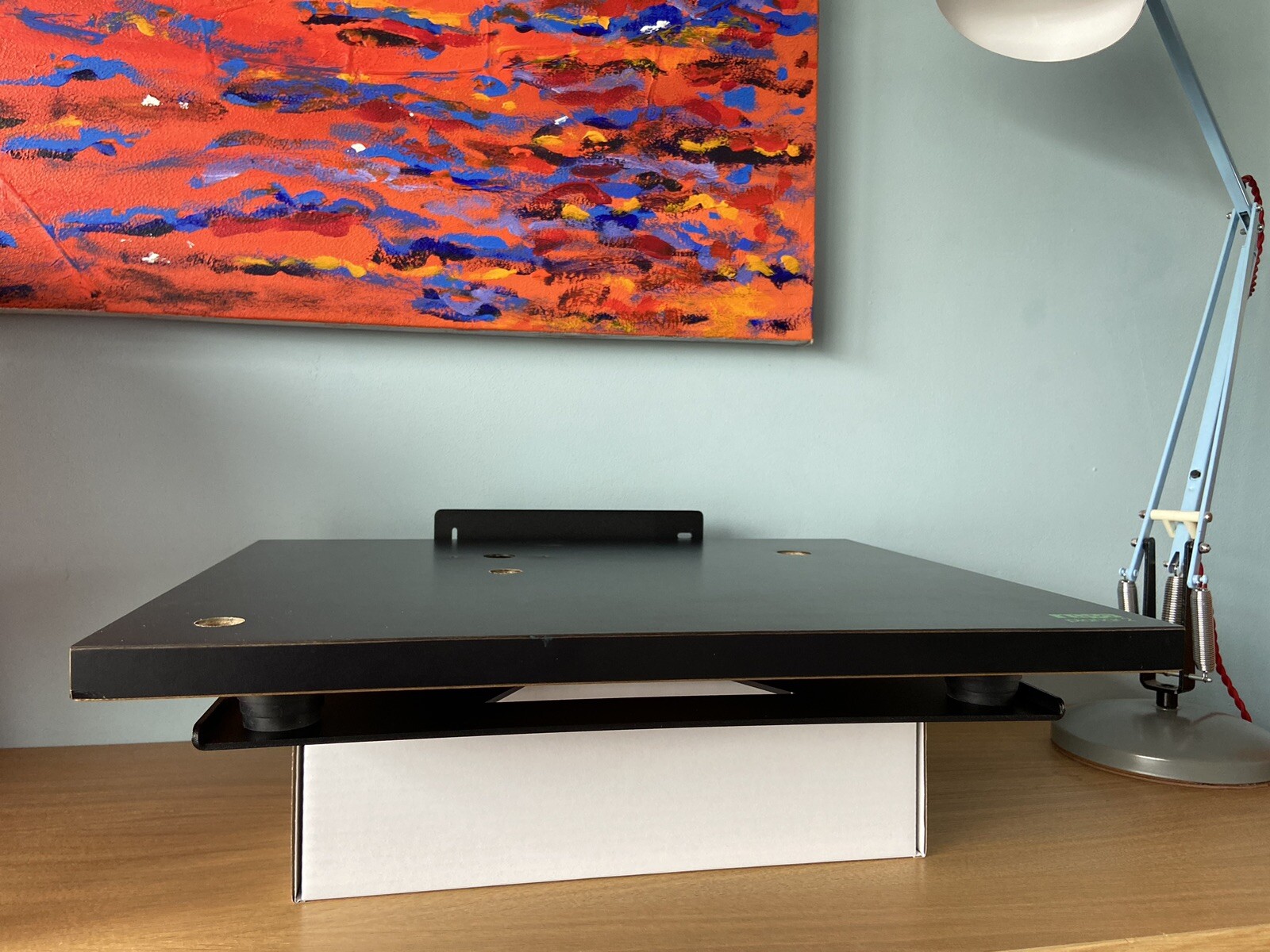 Rega Planar 2 - Turntable Wall Mount Shelf - textured White finish 🇬🇧 ...