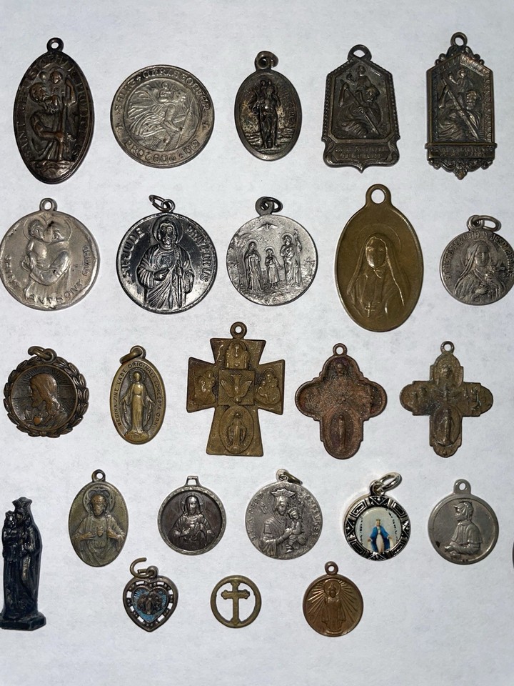 Lot of 32 Rare Vintage Sterling Silver Catholic Religious Medals ...