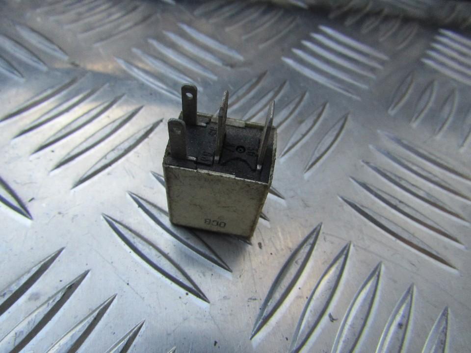 Ford Escort 1992 Relay module V23073A1008X006, V23073-A1008-X006 ...