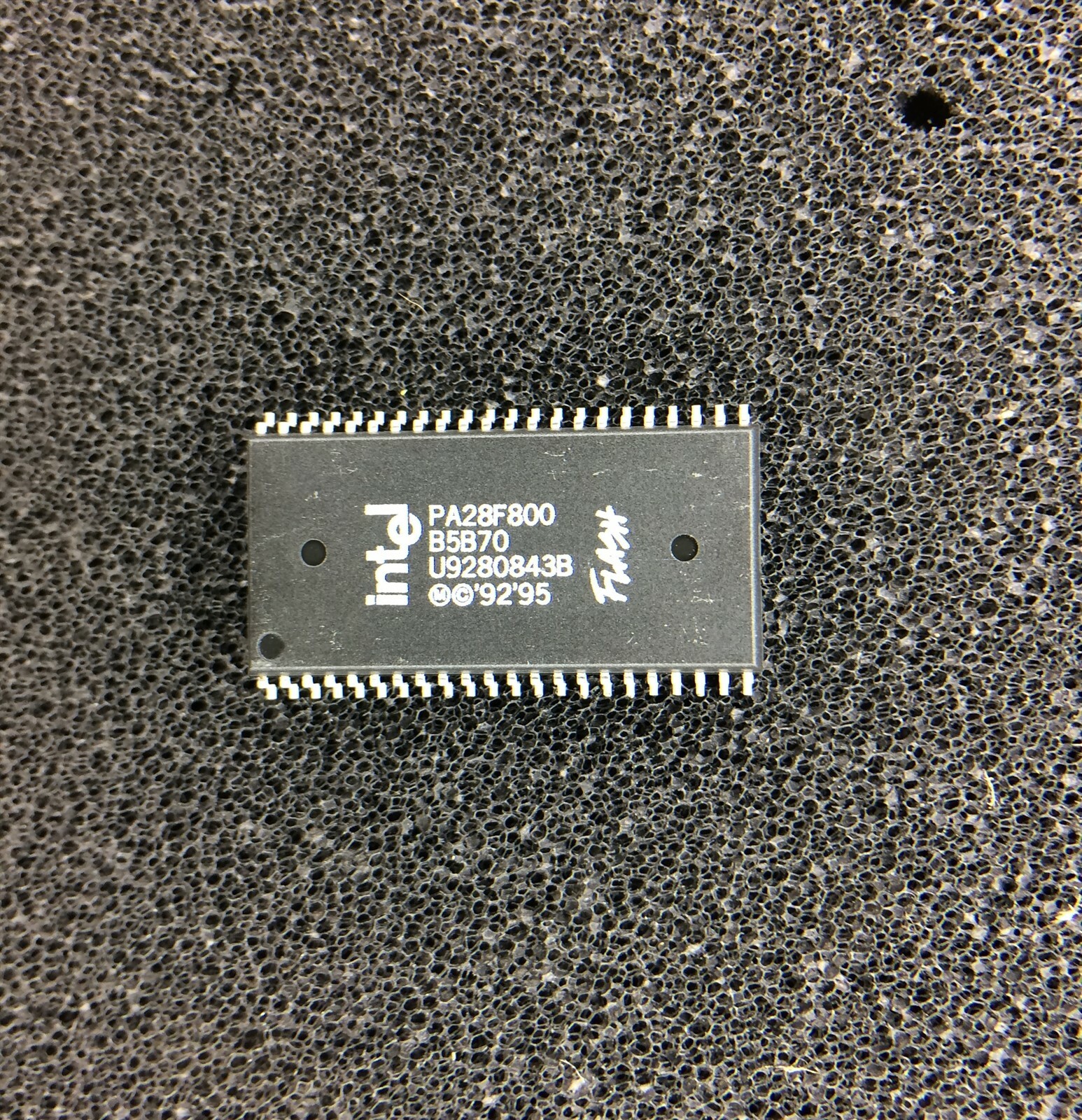 PA28F800B5B-70 INTEL IC NOR Flash 512K x 16 44-PIN SOP SMD 5 PIECES | eBay