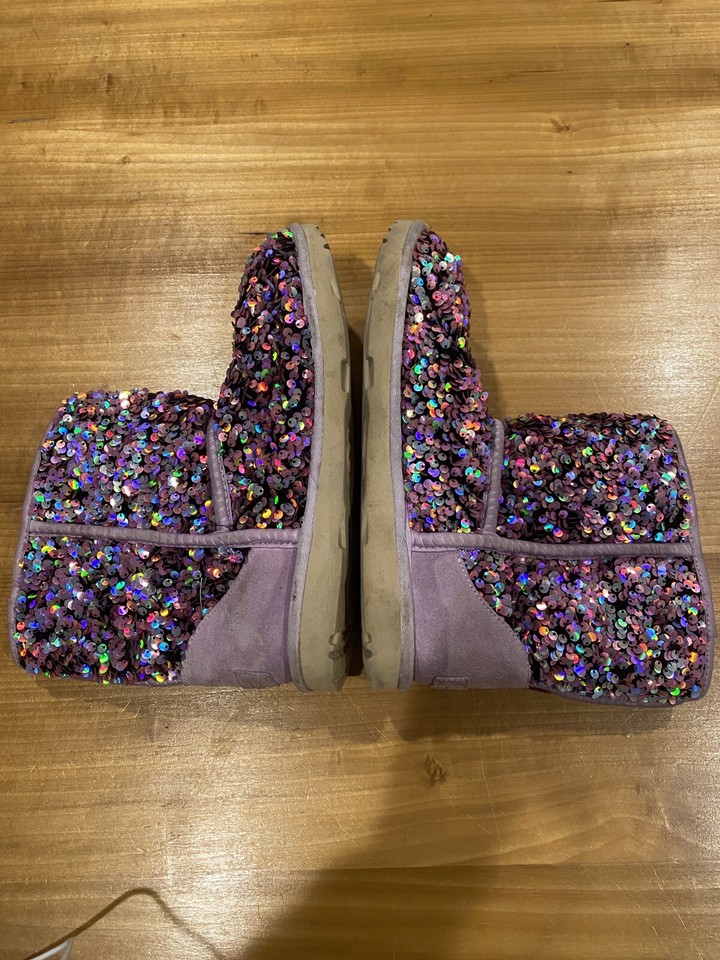 Ugg Classic Short Stellar Sequin Lilac Frost Fur Boots Womens Size 6 No ...