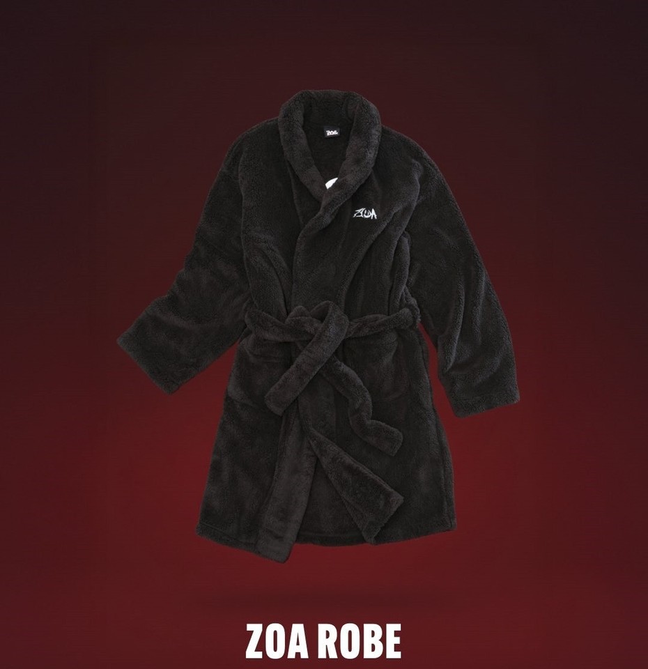 ZO&FRIENDS ZONFRIENDS [ ZOAful Winter ] G-DRAGON GD POP-UP OFFICIAL ...