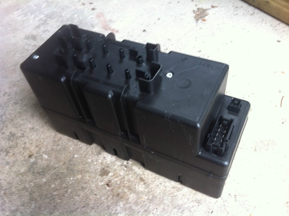 Mercedes-Benz SL PSE pump vacuum central locking R230 A 2308000648 ...