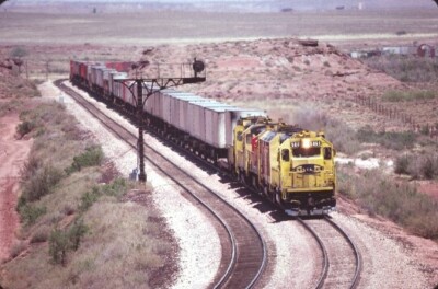 ATSF 5861 SD-45-2 HOLBROOK AZ (SANTA FE) ORIGINAL SLIDE 08-28-89 T1-10 ...