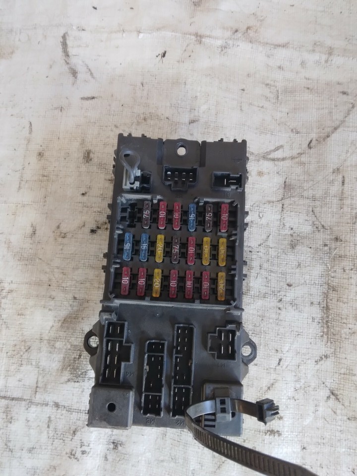 90-96 Nissan 300zx Z32 convertible fuse box w/ fuses & relays | eBay