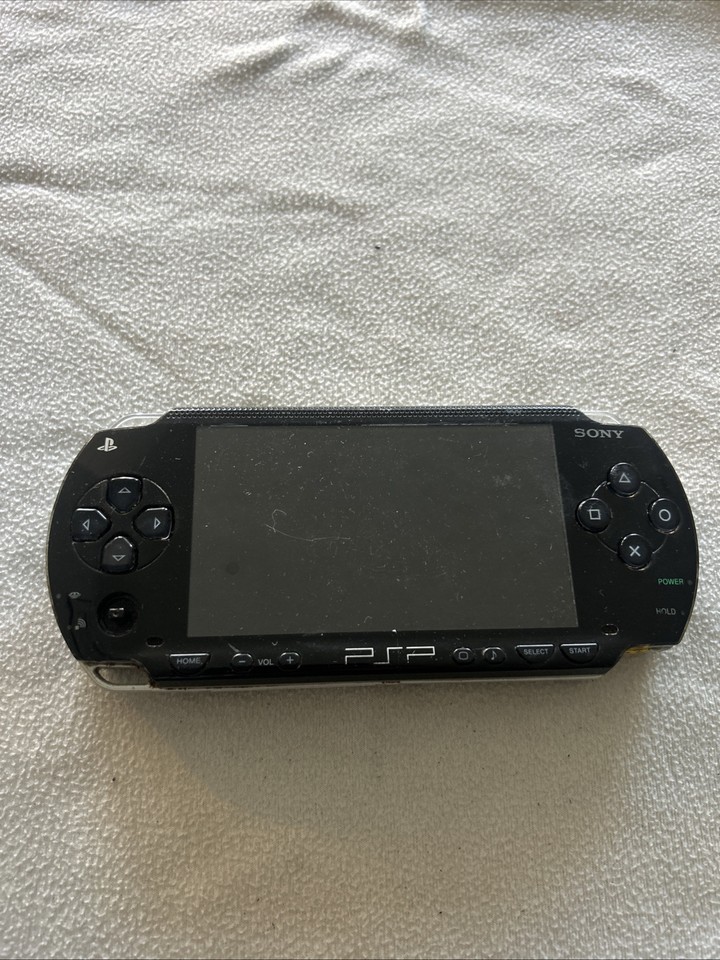 Black Sony Playstation Portable PSP PSP-1001 Handheld Game Console ...