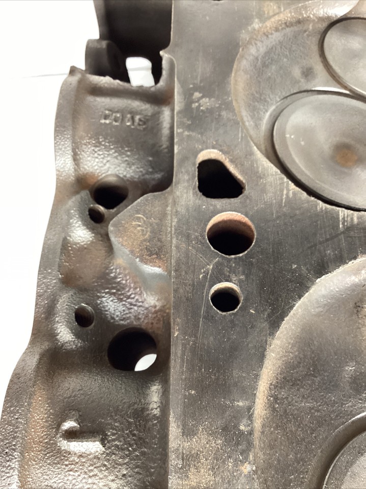 1970-1971 Ford 351C Small Block Cylinder Head Set D0AE-J DATE CODE OE9 ...