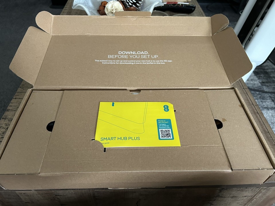 EE Smart Hub Plus SH31B WiFi 6 3.1 FTTC (CP) New Sealed In Box | eBay UK