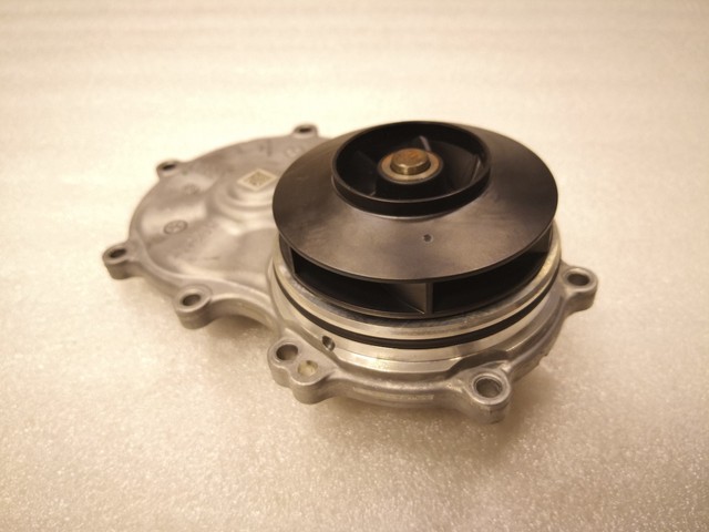 OEM AUDI SQ7 4M SQ8 4M VW TOUAREG CR 4.0L TDI WATER PUMP 057121008L for ...