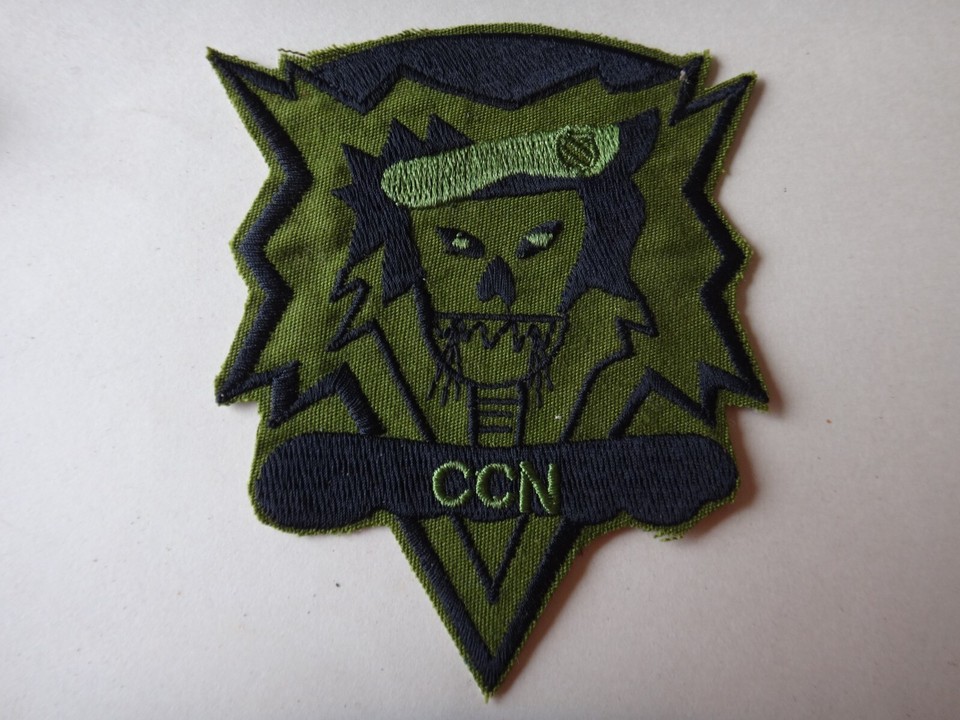 2 Vietnam War US 5th Special Forces Group MACV-SOG CCN Color and ...