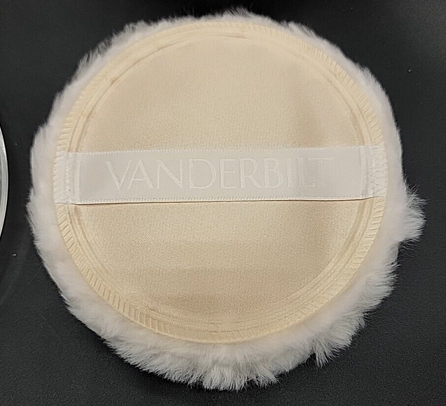 Vintage Gloria Vanderbilt Silkening Body Powder 4oz New | eBay