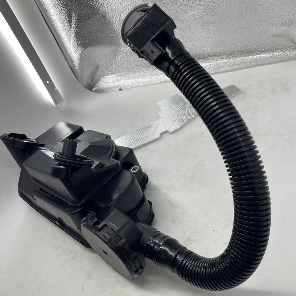 Motorcraft DC3Z6A785C Oil/Air Separator for 11-16 Ford PowerStroke 6.7L ...