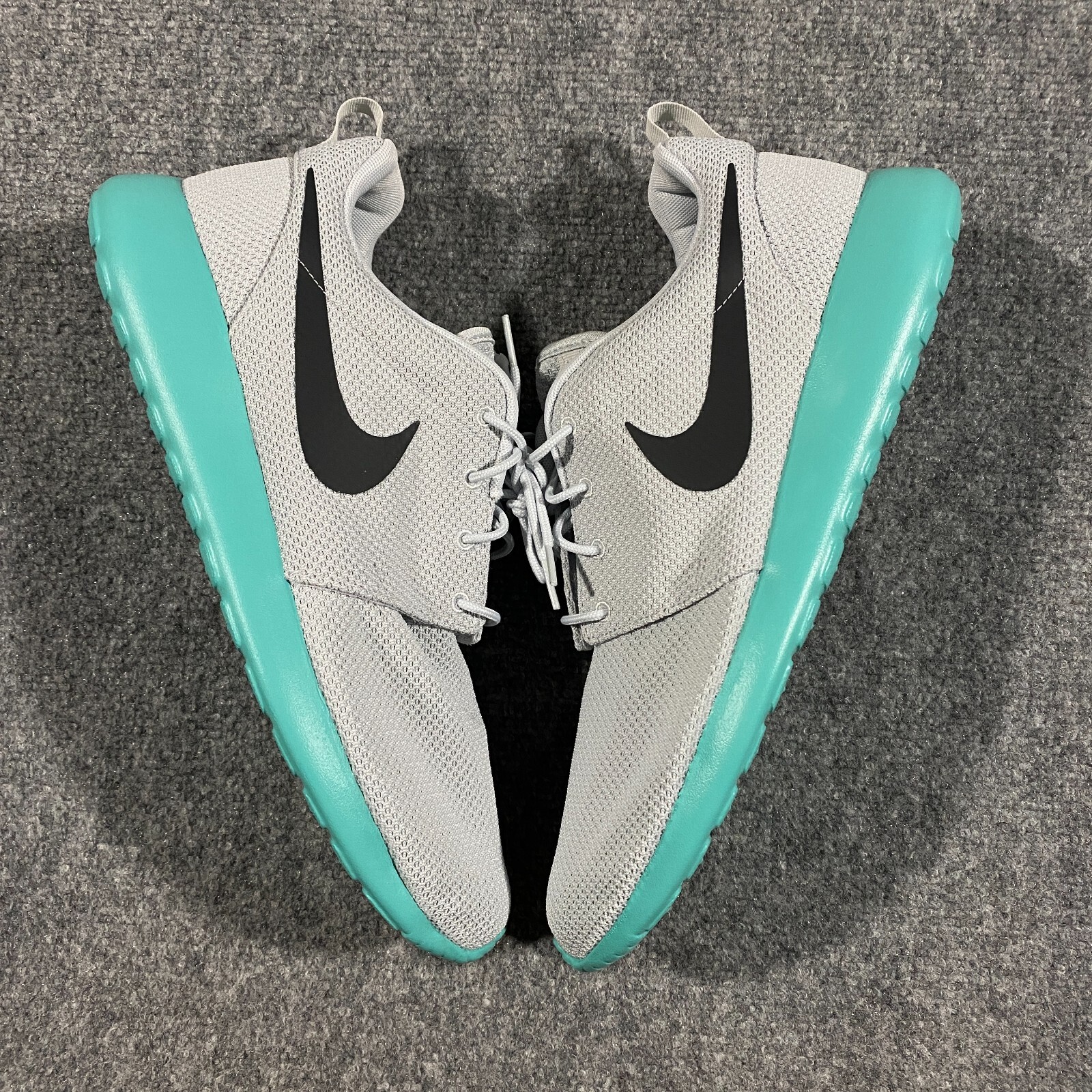 Nike Roshe One Calypso Sneakers Mens 14 Platinum Gray Anthracite Swoosh ...