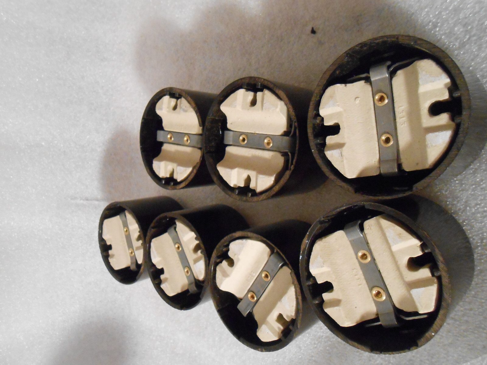 Neu. Bakelit Steckdose Schuko Aufputz schwarz Feuchtraum alt antik ...