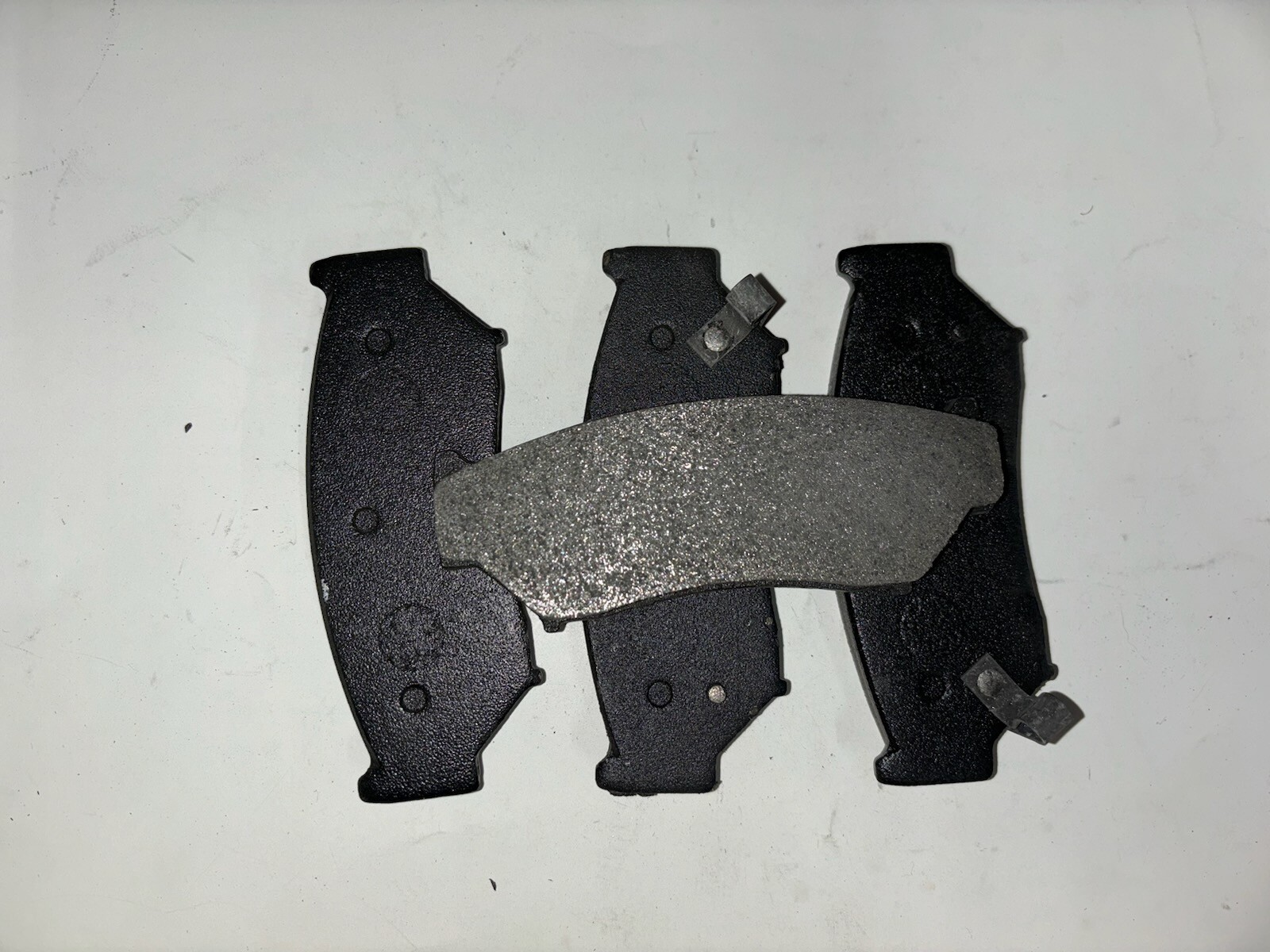 Chevrolet, Geo, Suzuki Front Semi-Metallic Brake Pads #MD556 | eBay
