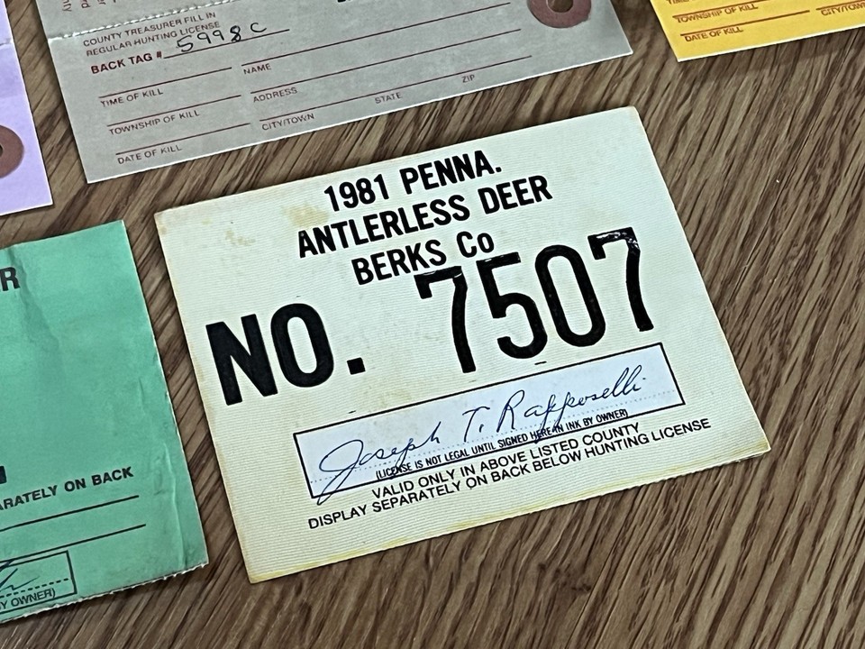 VINTAGE LOT OF 12 PENNSYLVANIA BERKS COUNTY ANTLERLESS DEER HUNTING ...