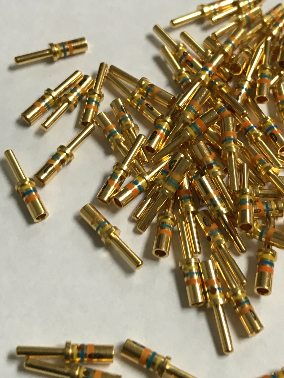 LOT OF 100 MIL-SPEC M39029/58-364 CIRCULAR CONTACT MALE PIN 20-16AWG ...