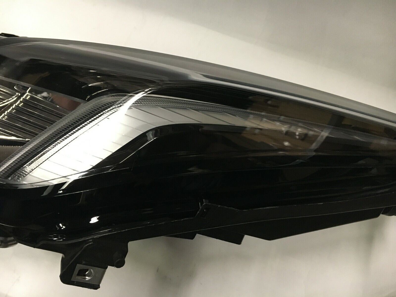 Headlamp Assembly Left Driver Side w/DRL LED Fit 2020-2022 Cadillac CT5 ...