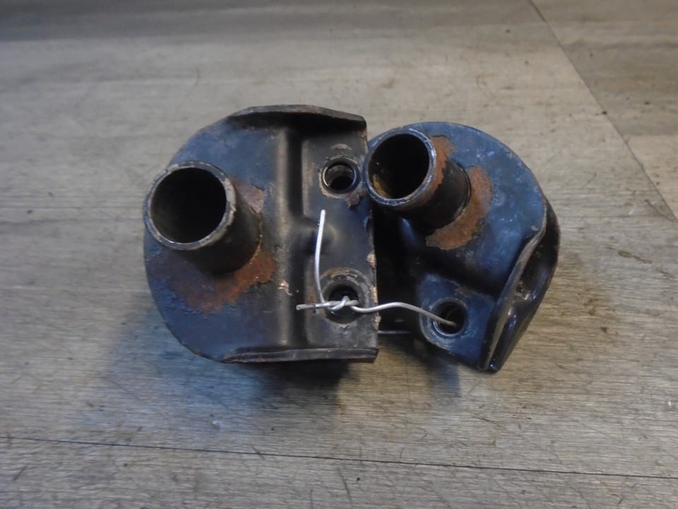 1994 94 Arctic Cat 440 Snowmobile Engine Suspension Mount Brackets #3 ...