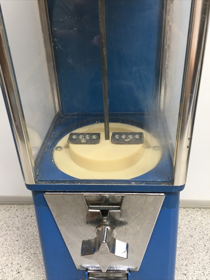 OAK Vista Astro Gumball machine Made in USA 25 cent vend Lock & Key #2 | eBay