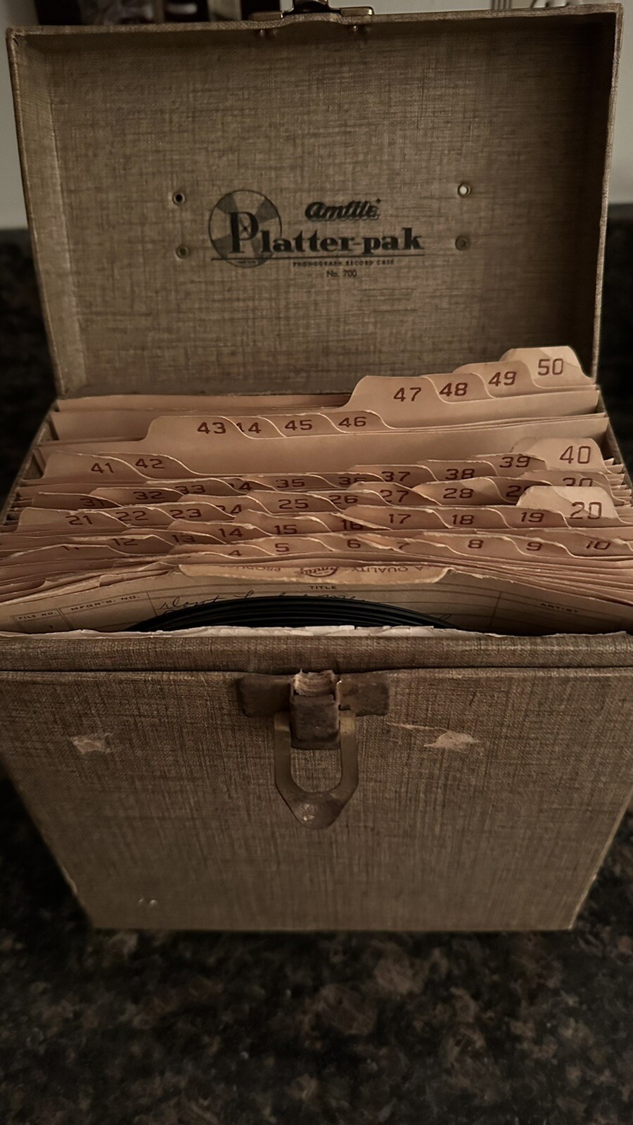 Vintage 45 RECORD CASE Brown Platter-Pak 50s Box W Dividers - Rare 45s ...