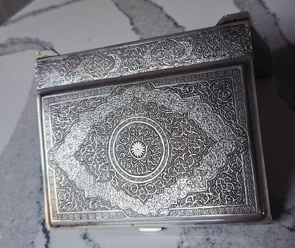 FASCINATING LARGE Genuine Middle Eastern ANTIQUE VANITY CIGARETTE ...