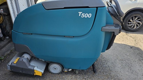 Tennant T500 | 28" Walk Behind Cylindrical Floor Sweeper-Scrubber ...