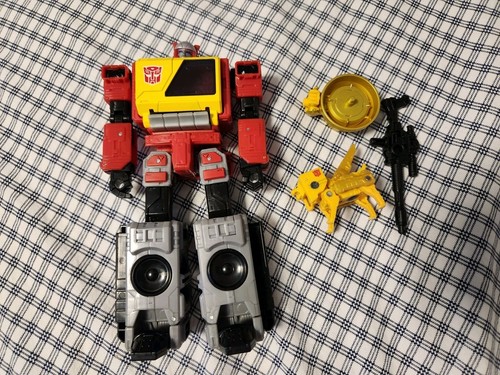 Transformers Legacy Voyager Class Blaster Studio Series Core Steeljaw ...