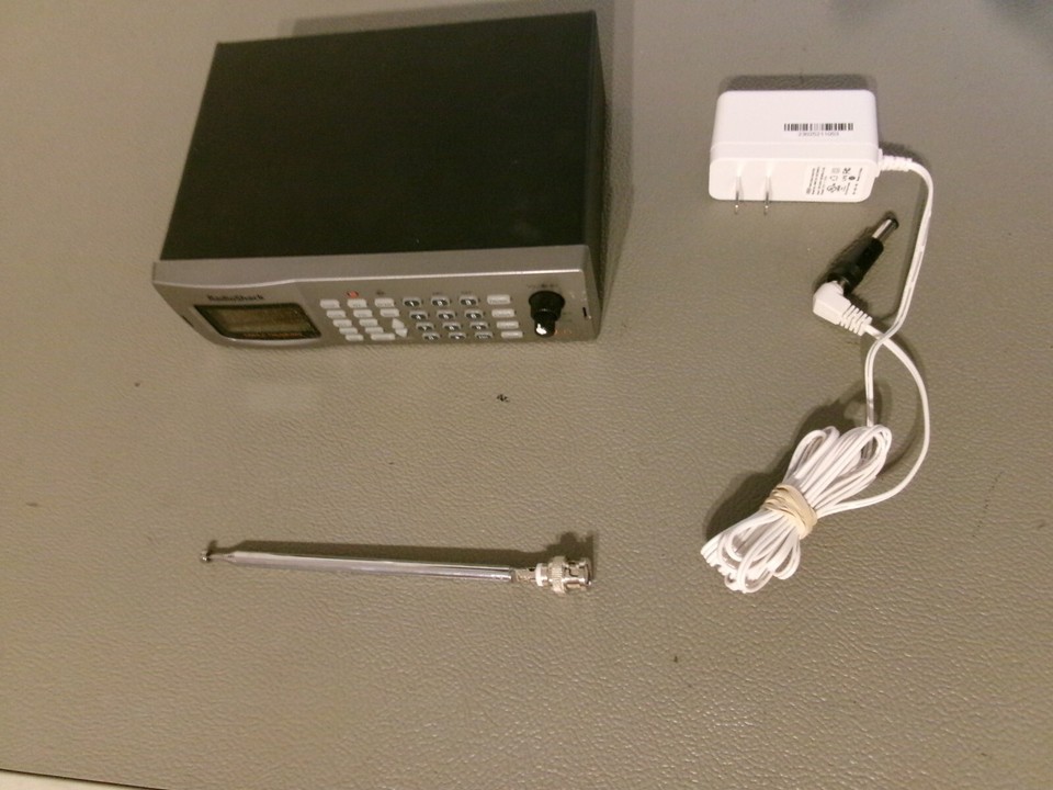 Radio Shack PRO-163 1000 CH. Triple Trunking Analog Police/Fire/EMS ...