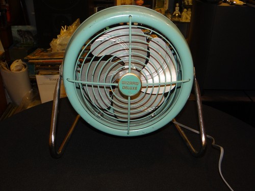WIZARD DELUXE 1950's ROBIN EGG BLUE 9" ELECTRIC FAN WESTERN AUTO WORKS ...