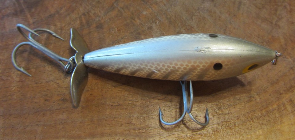 Whopper Stopper Hellraiser Silver Ribs Scales and Back No Rattle ...
